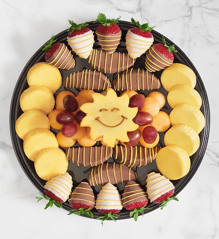 Fruit Bouquets & Fruit Arrangements Near Me | Shari's Berries